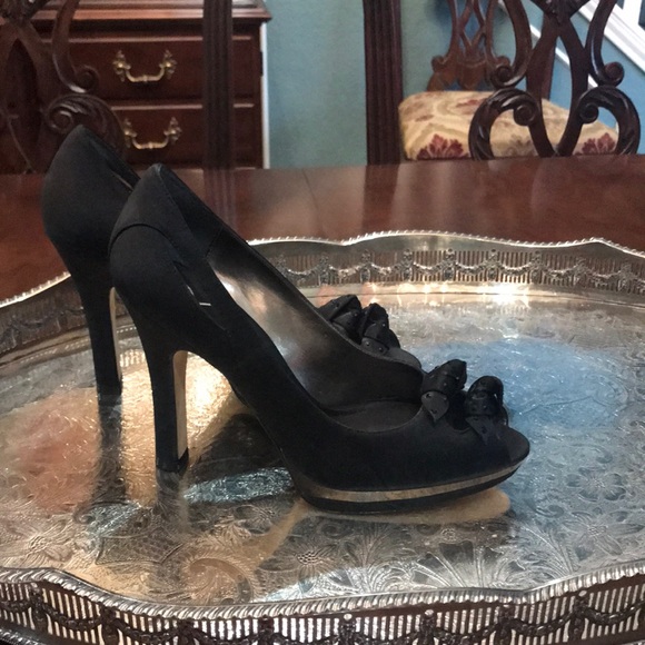 Nina | Shoes | Nina Brand Black Satin Evening Heels | Poshmark